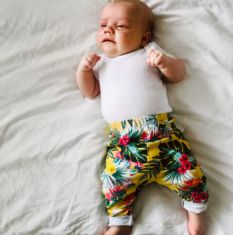 Yellow Hawaiian Leggings - Chuckles and Caz