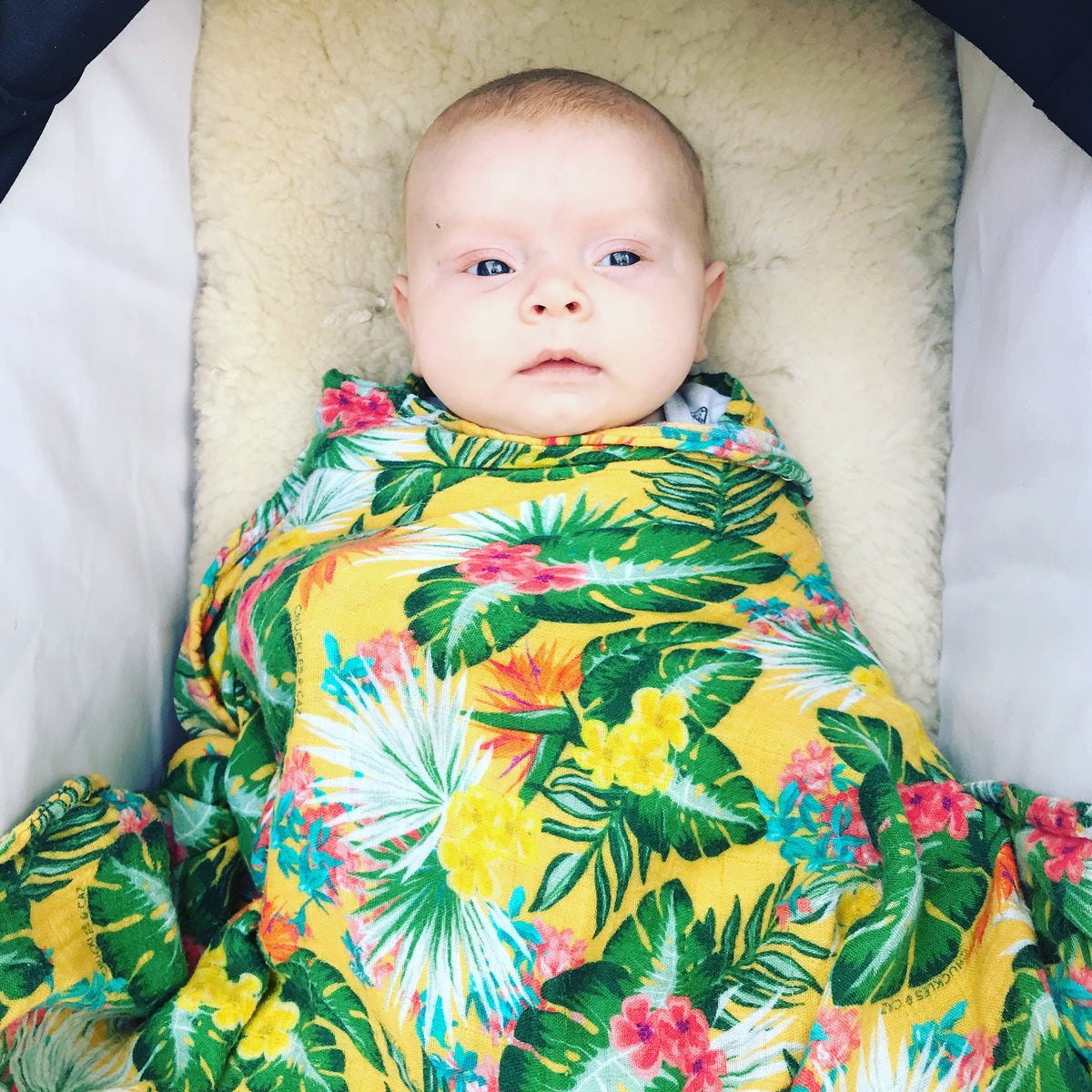 Yellow Hawaiian Muslin Swaddle - Chuckles and Caz
