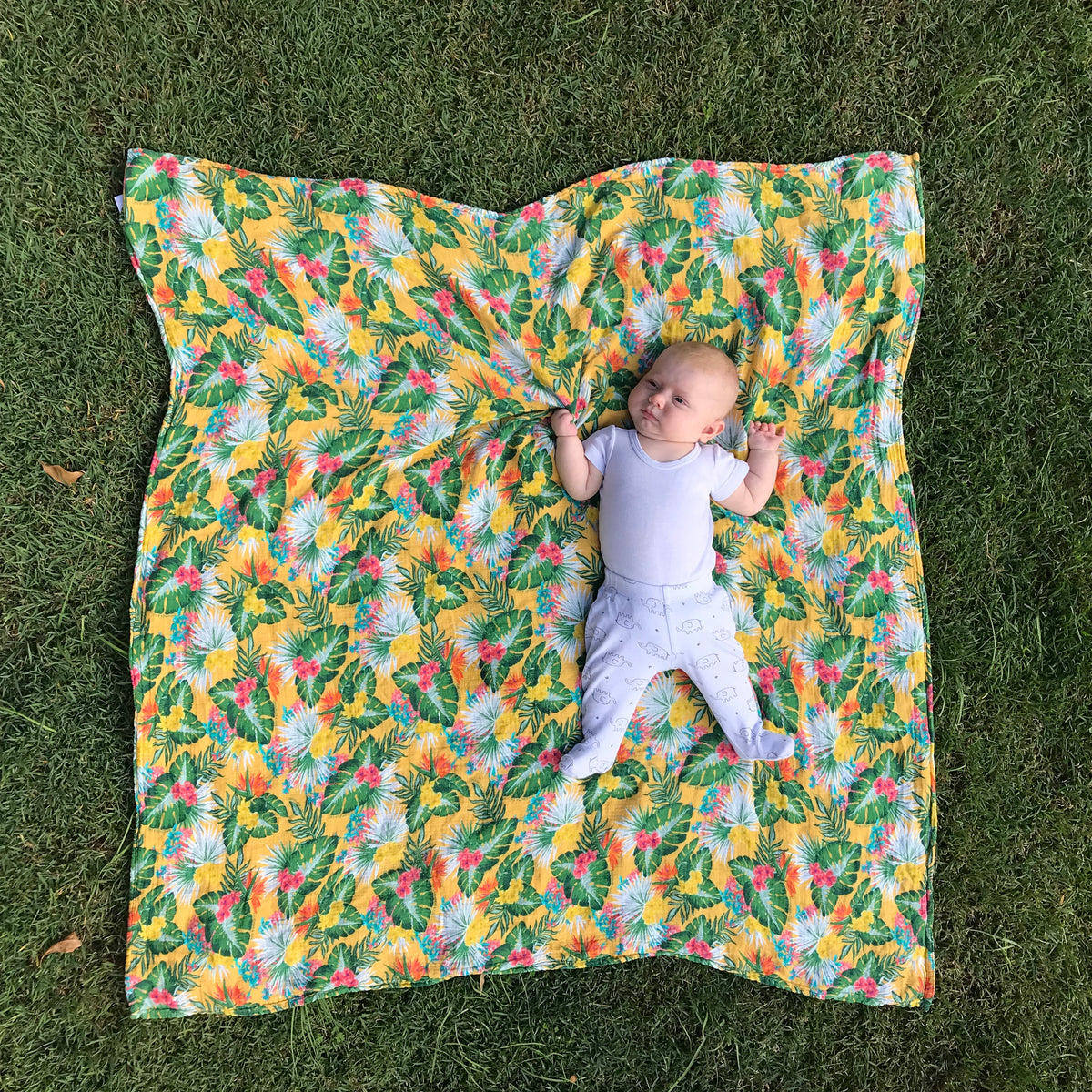 Yellow Hawaiian Muslin Swaddle - Chuckles and Caz
